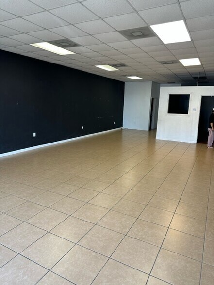 311 E Stan Schlueter Loop, Killeen, TX 76542 - Retail For Lease ...