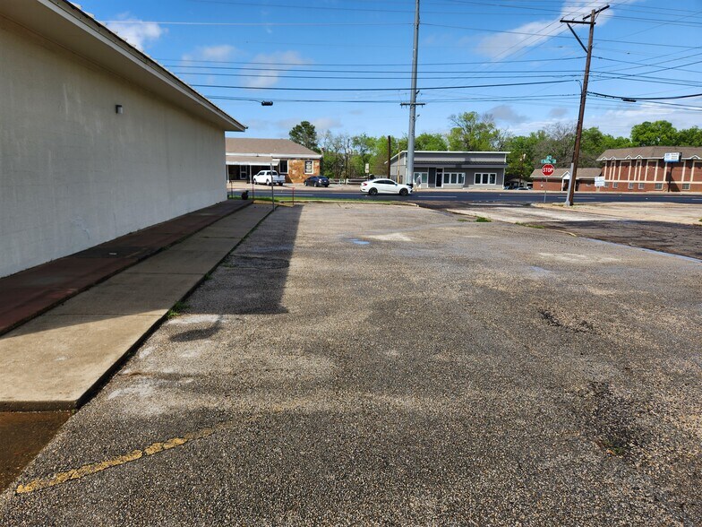 3200 W Marshall Ave, Longview, TX 75604 - Office For Lease Cityfeet.com
