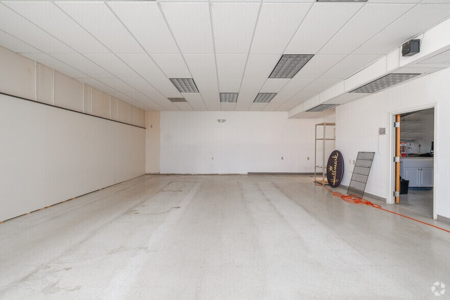 6843 State Route 434, Apalachin, NY 13732 - Freestanding For Sale ...