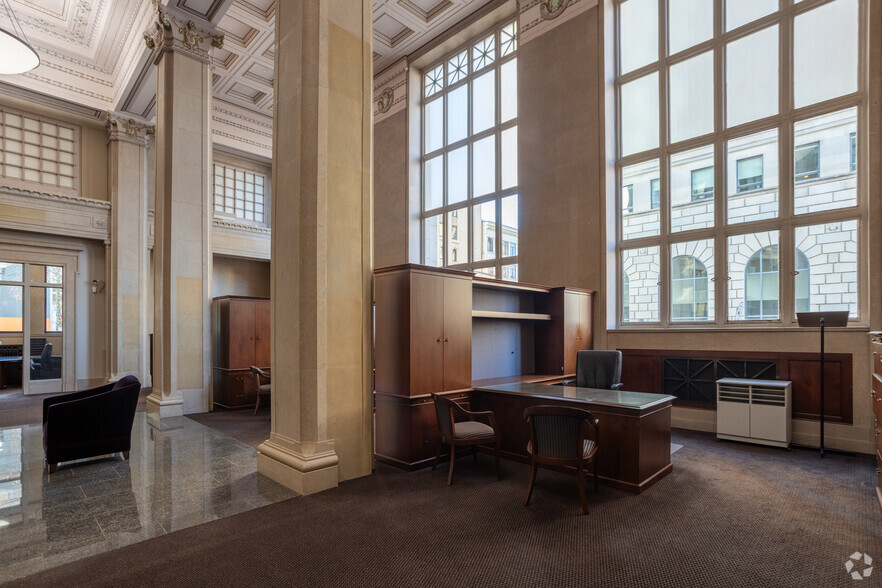 60 Monroe Center NW, Grand Rapids, MI 49503 - Office Residential For ...