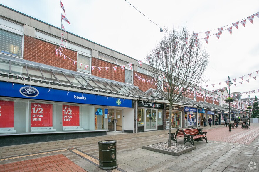 Three Spires Shopping Centre, Lichfield, STS - Retail For Lease ...