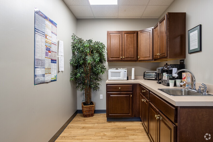 255 Park Ave, Worcester, MA 01609 - Medical Office For Lease Cityfeet.com