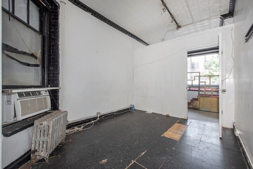 137 Rivington St, New York, NY 10002 - Multi-Family For Lease Cityfeet.com