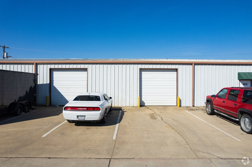 5041 David Strickland Rd, Fort Worth, TX 76119 For Lease Cityfeet.com