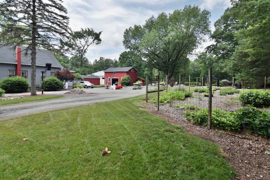 5621 Berkshire Valley Rd, Oak Ridge, NJ 07438 - Garden Center For Sale ... 5621 Berkshire Valley Rd, Oak Ridge, NJ 07438 - Garden Center For Sale ...