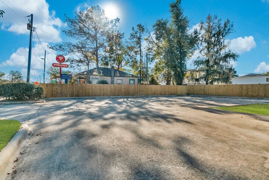 4809 Augusta Rd, Savannah, GA 31408 - Storefront Retail Office For Sale ...