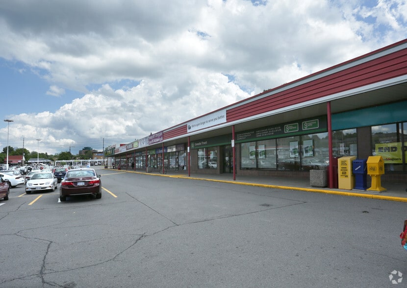 560-596 Montreal Rd, Ottawa, ON K1K 0T9 - Retail For Lease Cityfeet.com