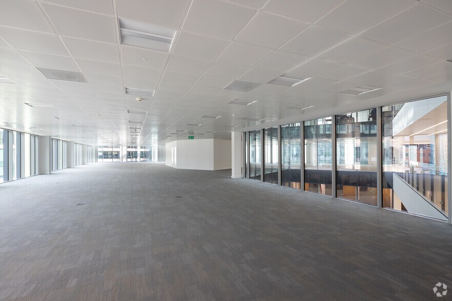 6 Wellington Place, Leeds, WYK LS1 4AP - Office For Lease Cityfeet.com