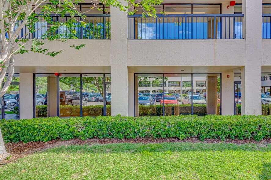 11380 Prosperity Farms Rd, Palm Beach Gardens, FL 33410 - Medical ...