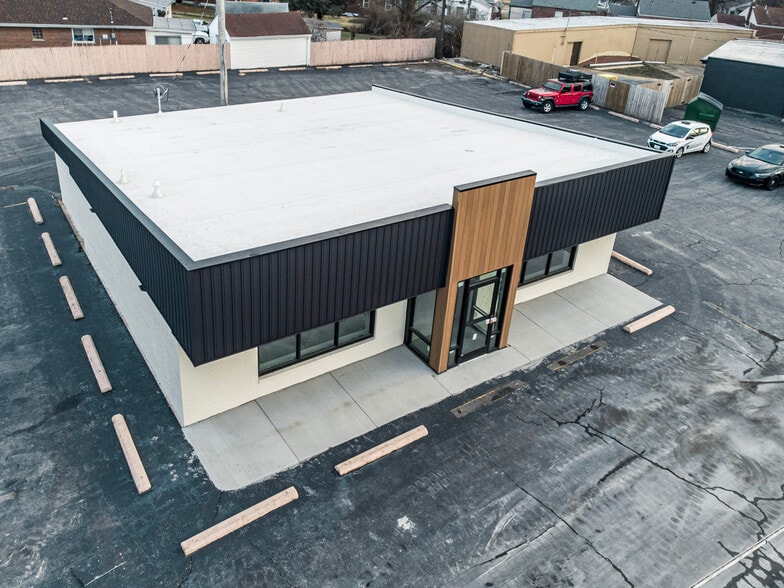 7940 Watson Rd, Saint Louis, MO 63119 - Retail For Lease Cityfeet.com