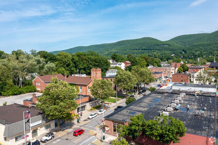 364 Main St, Beacon, NY 12508 - Retail For Lease Cityfeet.com