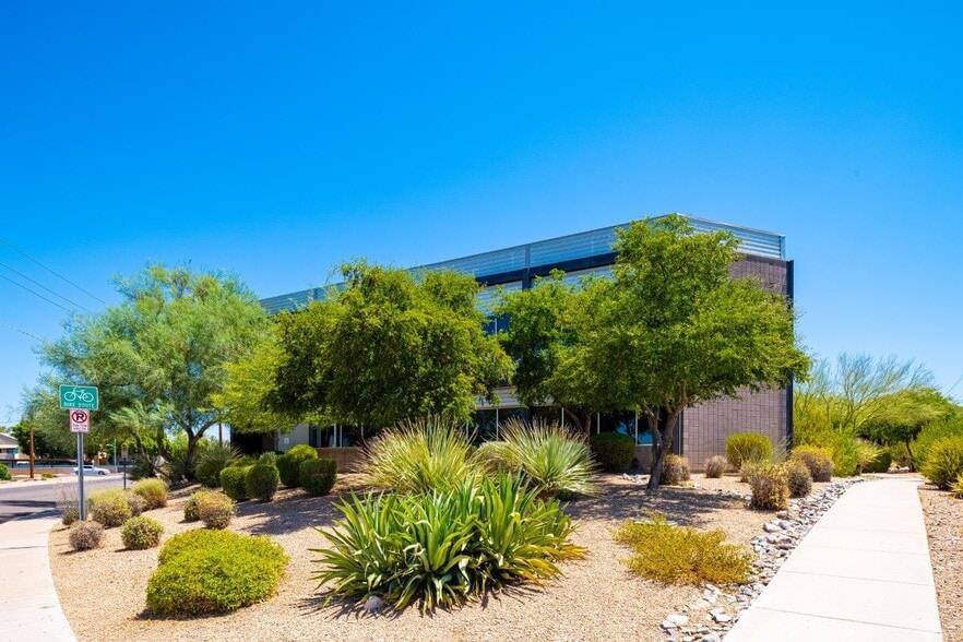 7201 N Dreamy Draw Dr, Phoenix, AZ 85020 - Loft Creative Space For Sale ...