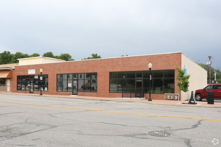 10919-10923 Johnson Dr, Shawnee, KS 66203 - Retail For Lease Cityfeet.com