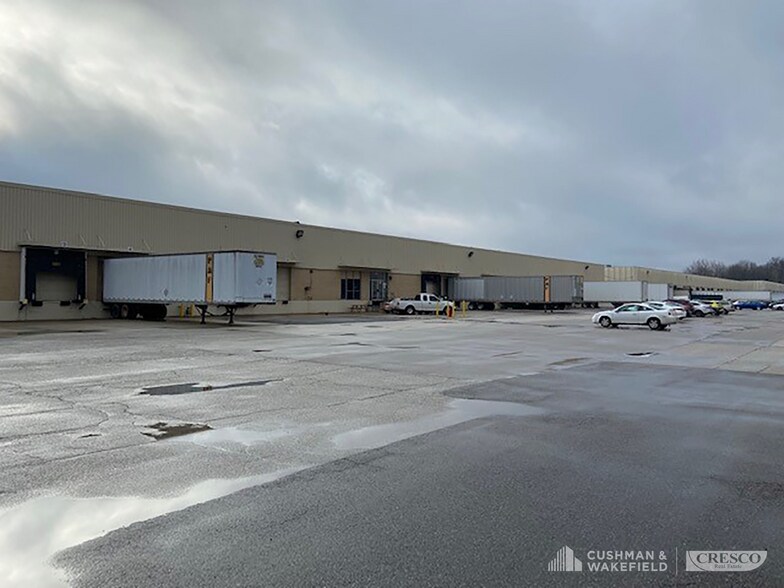 200-250 Sheldon Rd, Berea, OH 44017 - Industrial For Lease Cityfeet.com