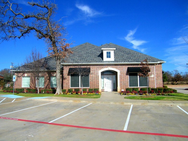 2561 SW Grapevine Pky, Grapevine, TX 76051 - Office For Sale Cityfeet.com