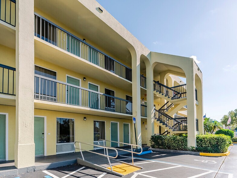 1505 Belvedere Rd, West Palm Beach, FL 33406 - Hotel For Sale Cityfeet.com