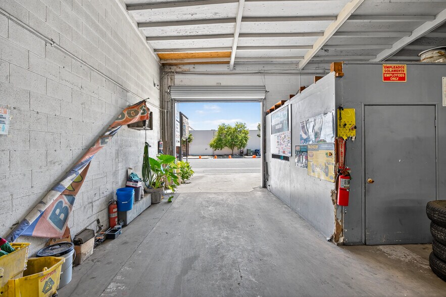 12817 S Broadway, Los Angeles, CA 90061 - Warehouse For Sale Cityfeet.com