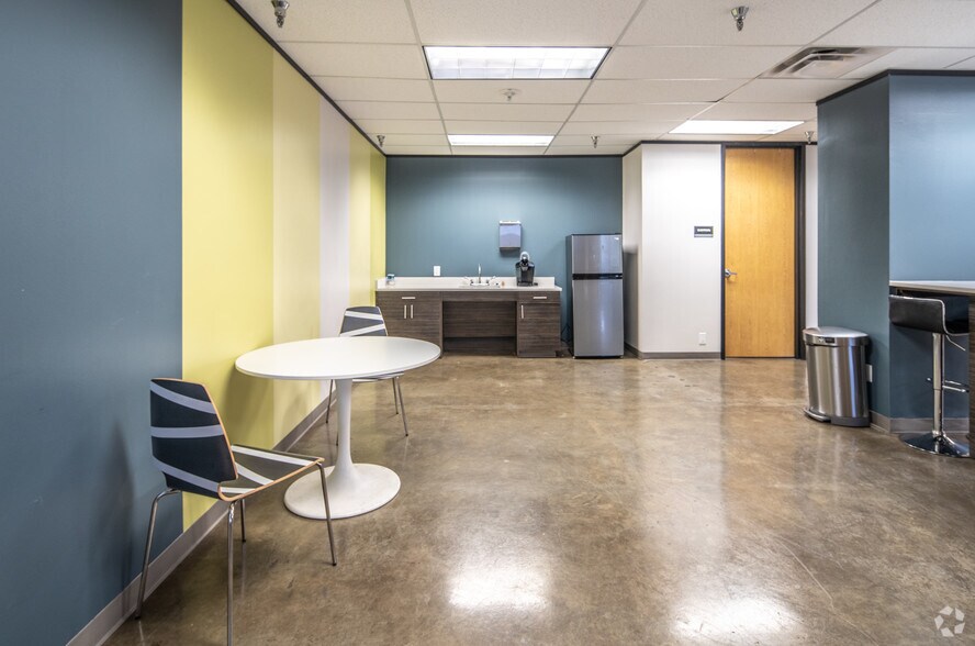 8330 Lyndon B Johnson Fwy, Dallas, TX 75243 - Office For Lease Cityfeet.com