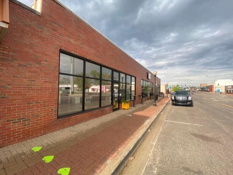 10919-10923 Johnson Dr, Shawnee, KS 66203 - Retail For Lease Cityfeet.com