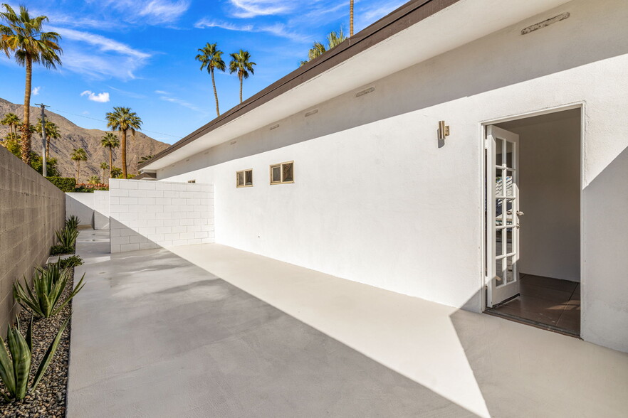 888 N Indian Canyon Dr, Palm Springs, CA 92262 - Hotel For Sale ...