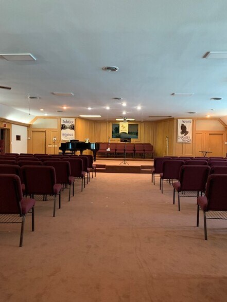 301 Frank Keasler Blvd, Duncanville, TX 75116 - Religious Facility For ...