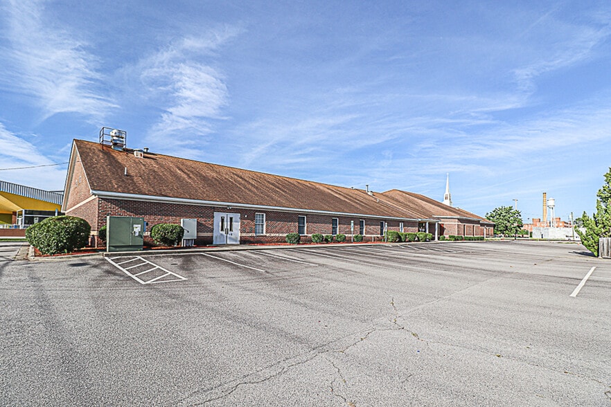140 E Goldleaf St, Rocky Mount, NC 27801 - Religious Facility For Sale ...