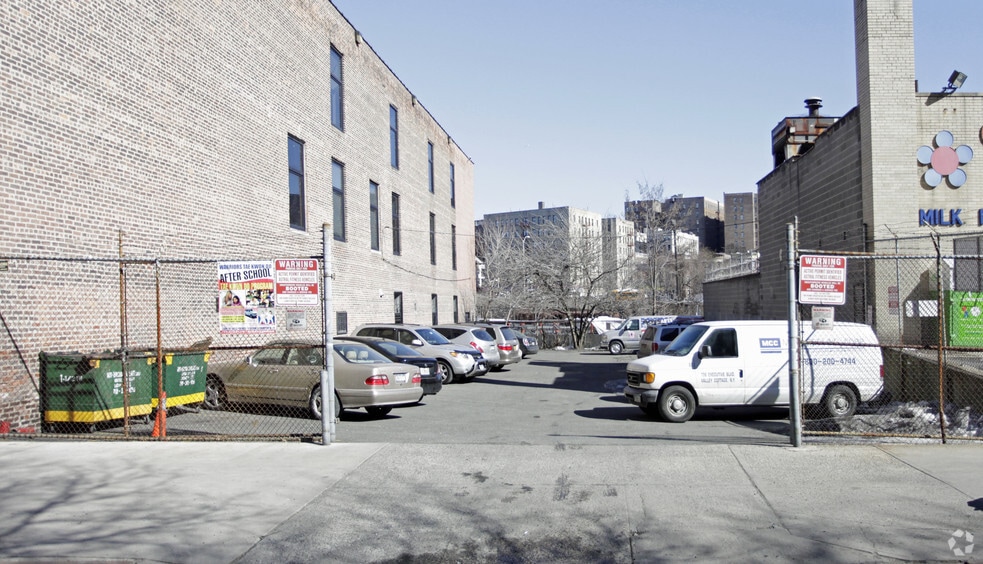 2900-2910 Exterior, Bronx, NY 10463 - Office For Lease Cityfeet.com