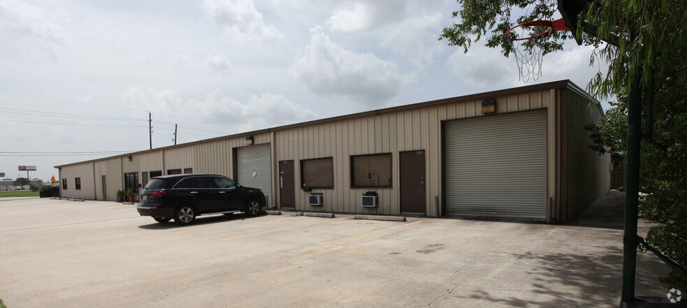 40 Wilson Rd, Humble, TX 77338 - Industrial For Lease Cityfeet.com