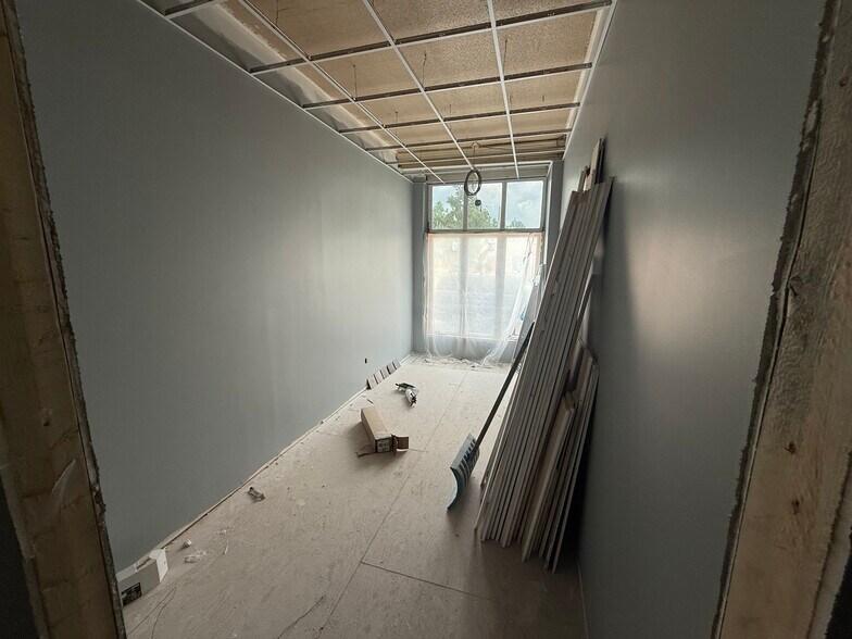 34-36 King St E, Omemee, ON K0L 2W0 - Multi-Family For Lease Cityfeet.com