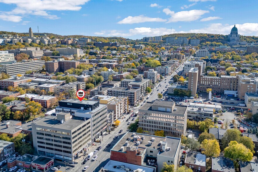 5843-5847 Ch De La Côte-Des-Neiges, Montréal, QC H3S 1Z2 - Medical ...