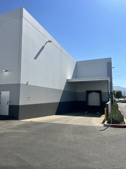 7525 N Lockheed Dr, Burbank, CA 91505 - Industrial For Lease Cityfeet.com