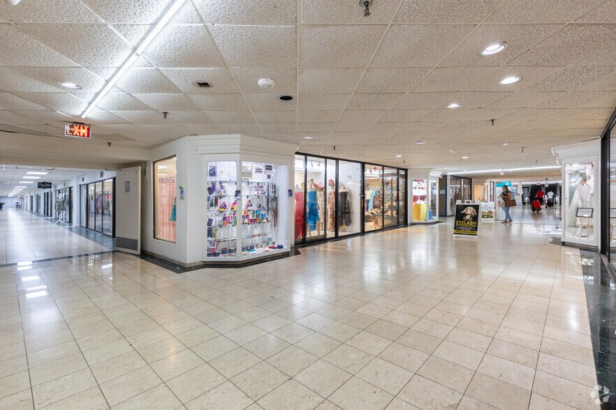 777 NW 72nd Ave, Miami, FL 33126 - Retail For Lease Cityfeet.com