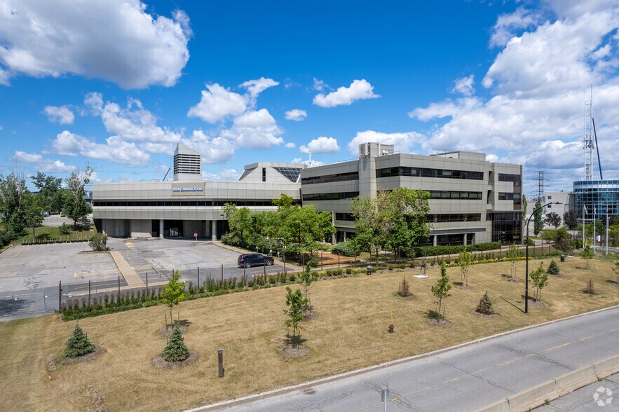 1441 Carrie-Derick Rue, Montréal, QC H3C 4S9 - Office For Lease ...