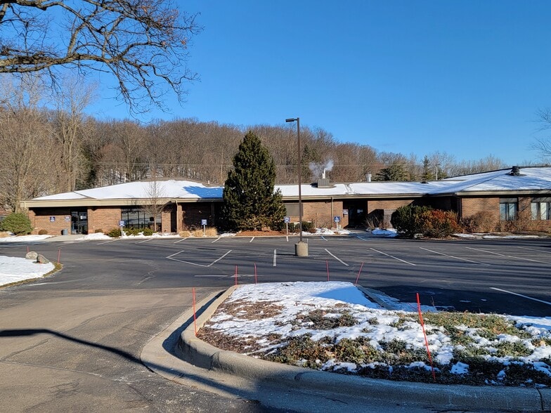 6090 E Fulton St, Ada, MI 49301 - Office For Sale Cityfeet.com