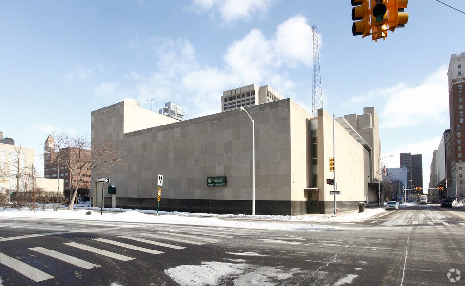 600 W Lafayette Ave, Detroit, MI 48226 - Office For Lease Cityfeet.com