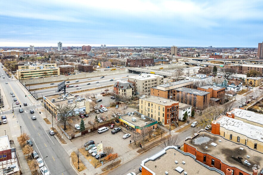 1600 Chicago Ave, Minneapolis, MN 55404 - Convenience Store For Sale ...