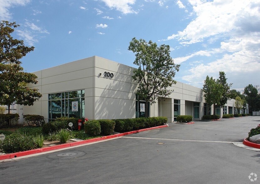 200 Technology Dr, Irvine, CA 92618 - Flex/R&D For Lease Cityfeet.com