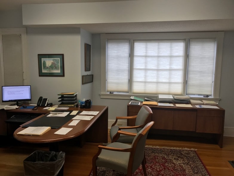 3 Massaco St, Simsbury, CT 06070 - Office Residential For Sale Cityfeet.com