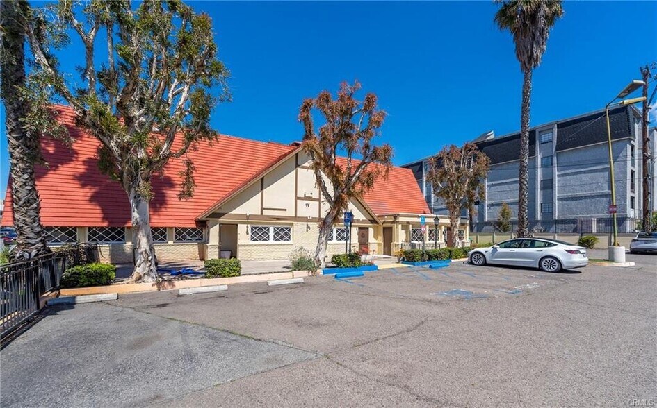 1317-1319 N Main St, Santa Ana, CA 92701 - Storefront Retail Office For ...