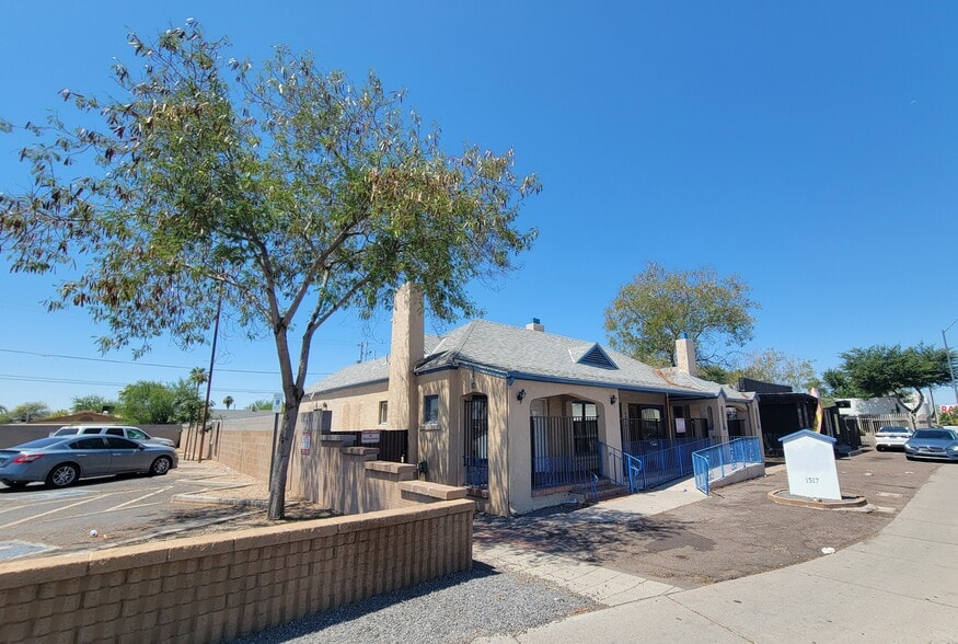 1517 E McDowell Rd, Phoenix, AZ 85006 - Restaurant For Sale Cityfeet.com