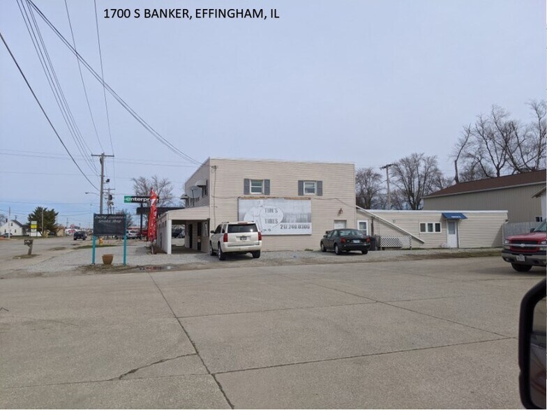1700 S Banker St, Effingham, IL 62401 - Storefront Retail Residential ...