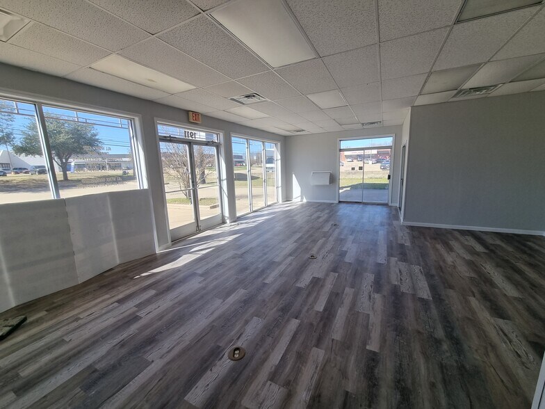 1911 N Loy Lake Rd, Sherman, TX 75090 - Retail For Lease Cityfeet.com