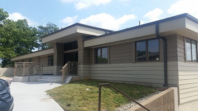 2947 SW Wanamaker Dr, Topeka, KS 66614 - Office For Lease Cityfeet.com