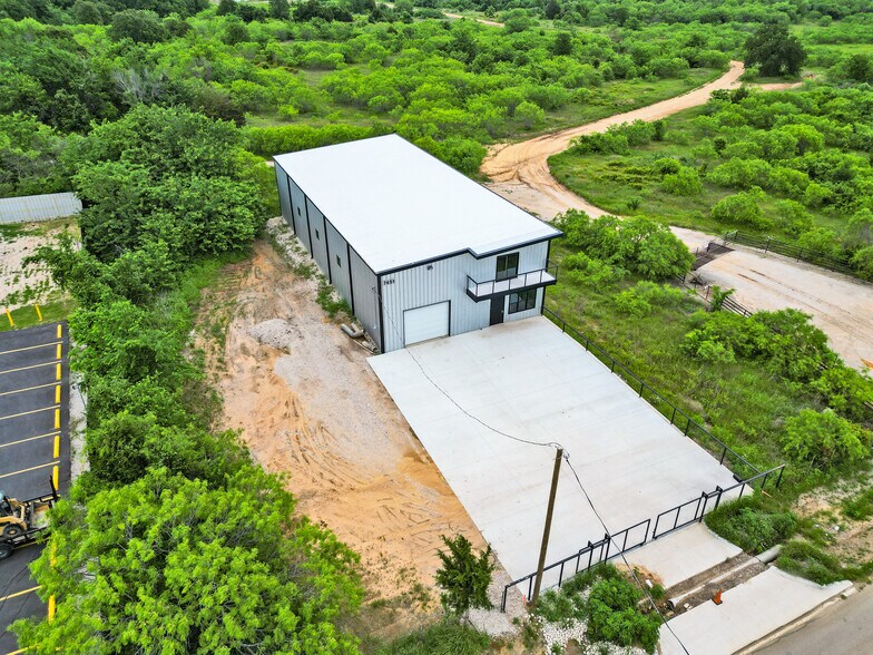 7451 Bennett Lawson Rd, Mansfield, TX 76063 - Warehouse For Sale ...