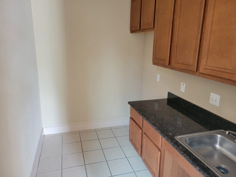 5523 Louetta Rd, Spring, TX 77379 - Medical For Sale Cityfeet.com