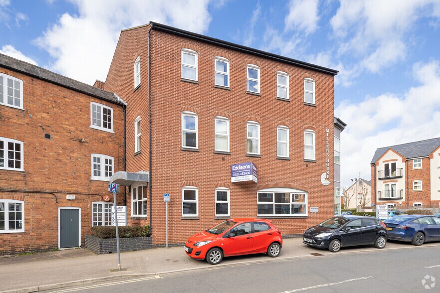 Roman Way, Market Harborough, LEC LE16 7PQ - Office For Lease Cityfeet.com