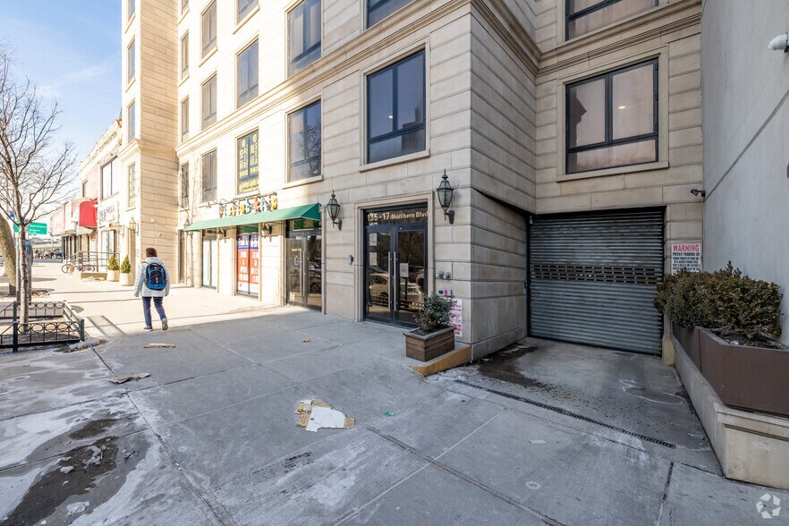 13517 Northern Blvd, Flushing, NY 11354 - Parking Garage For Sale ...