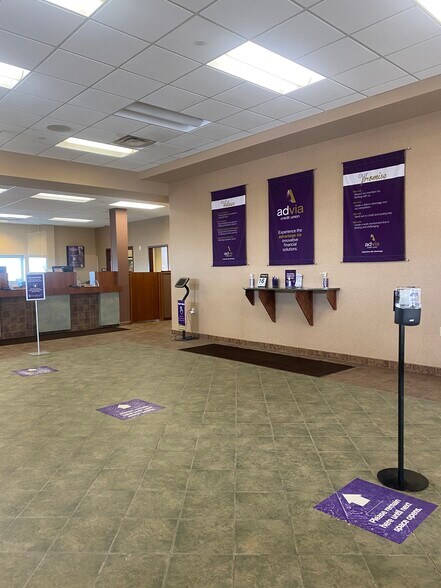 550 S Riverview Dr, Parchment, MI 49004 - Office For Sale Cityfeet.com