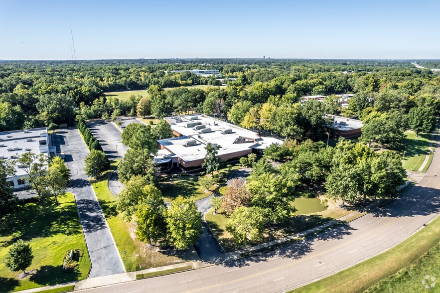 7275 Goodlett Farms Pky, Cordova, TN 38016 - Flex/R&D For Lease ...