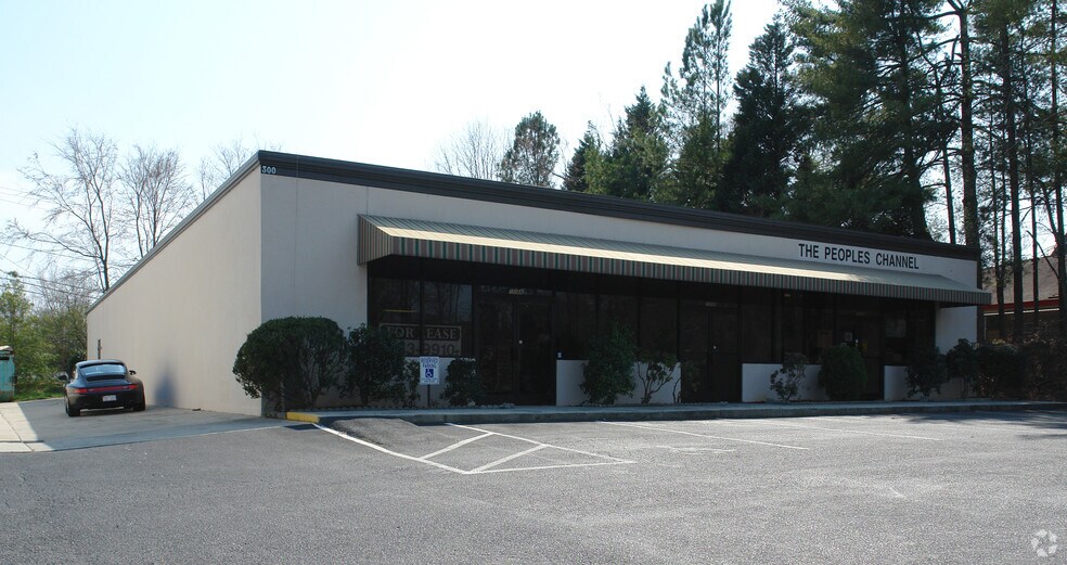 250 S Elliott Rd, Chapel Hill, NC 27514 - Retail For Lease Cityfeet.com